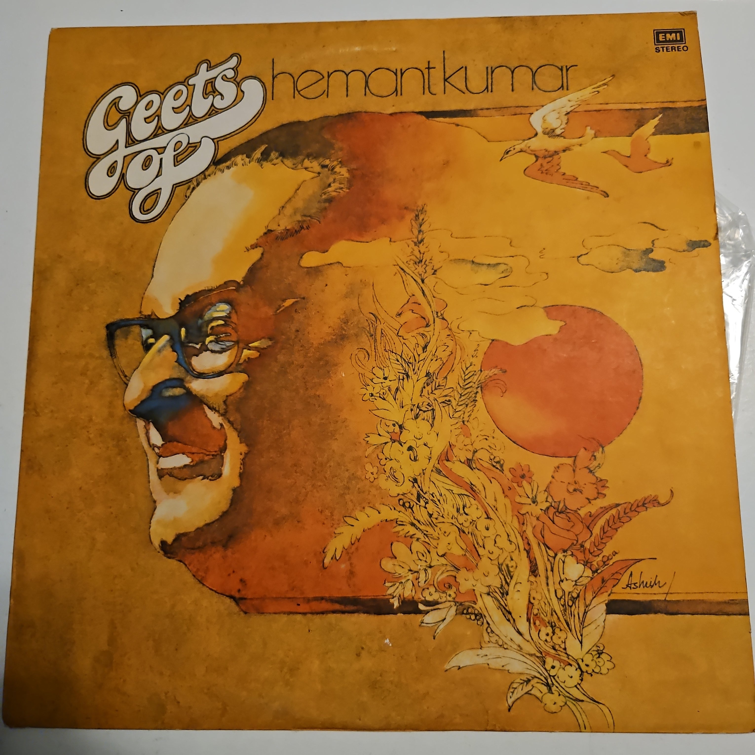 Hemant Kumar - The Geets of hemant Kumar in Near Mint condition ...